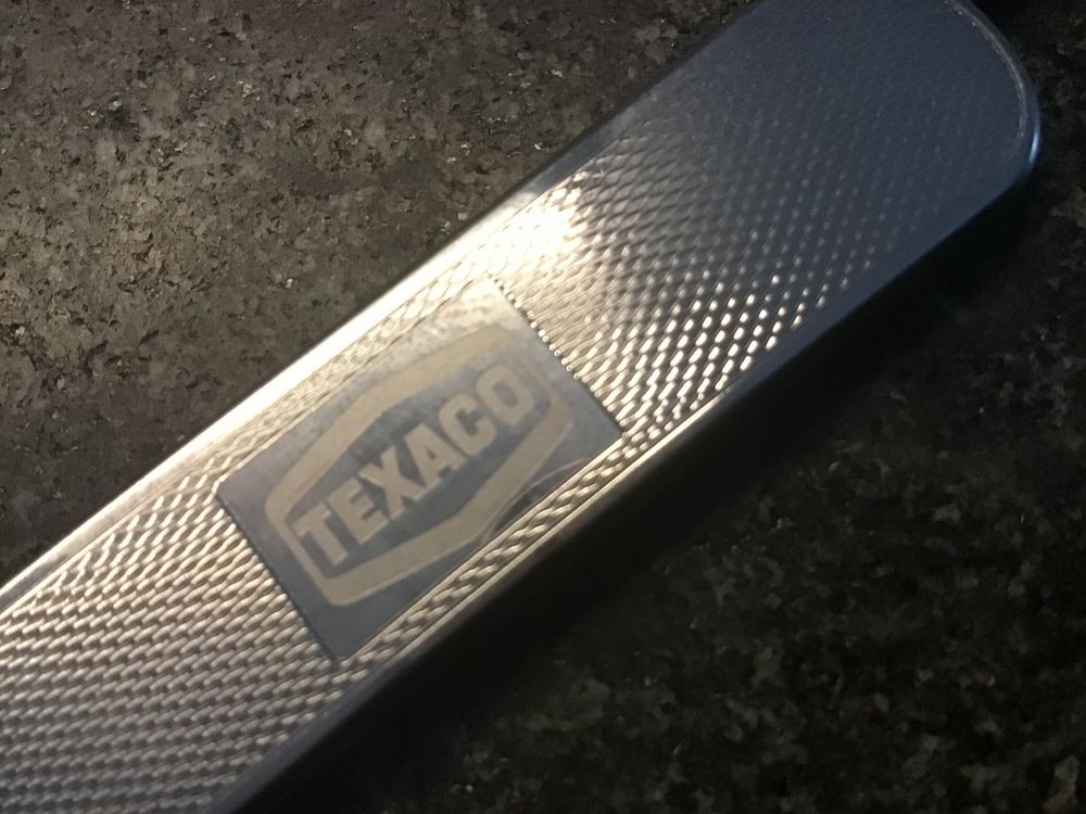 Sehr rares VICTORIA Aluschalen Sackmesser "TEXACO" Oil NEU! | Kaufen ...