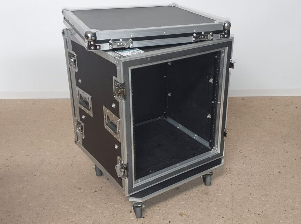 CASE / 12 HE | Kaufen auf Ricardo