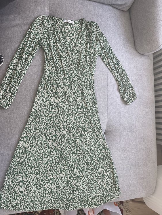 Robe Mango motif végétal vert et blanc, taille XS, parfait! (Gebraucht ...