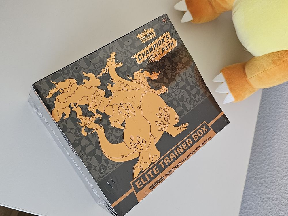 Pokémon TCG: Champion's Path Elite Trainer Box (English) (Neu und ...