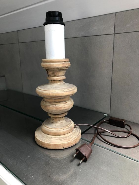 Lampenfuss.Holz (vintage) (Gebraucht) in Samstagern für CHF 20 – mit Lieferung auf Ricardo kaufen
