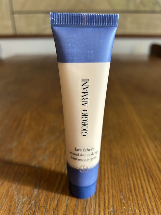 ARMANI face fabric Nr. 1 | Kaufen auf Ricardo