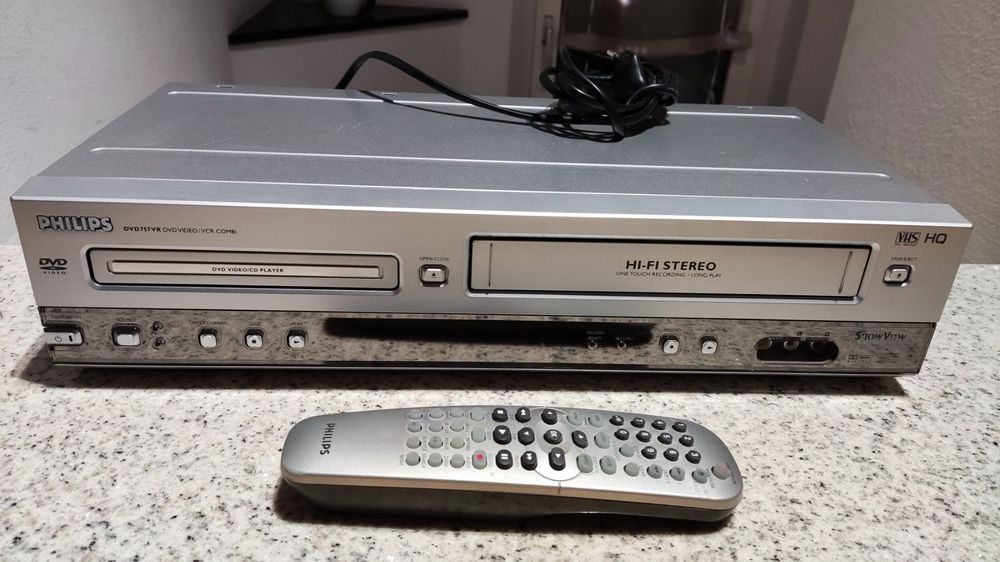 DVD & VHS Videorecorder DVD757VR bon PHILIPS | Kaufen auf Ricardo