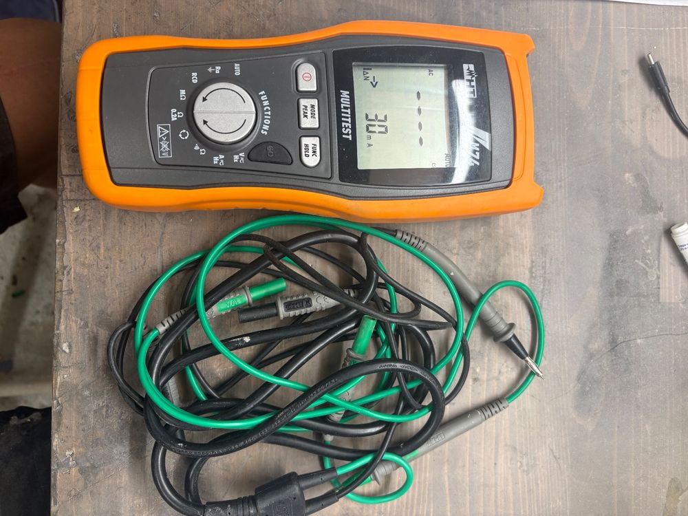 ISO Messgerät (Gebraucht) in Niederhasli für CHF 100 – nur Abholung auf ...