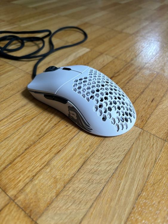 Glorious Model O Maus (Gebraucht) in Adliswil für CHF 10 – mit Lieferung auf Ricardo kaufen