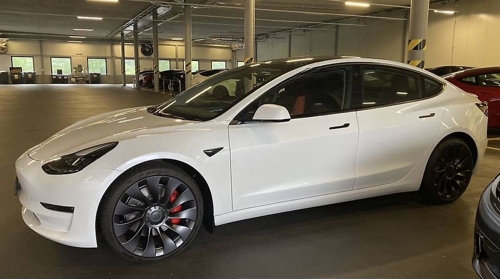 Tesla Model 3 Performance Bianco Perlato, Ottime Condizioni! (Usato) a ...