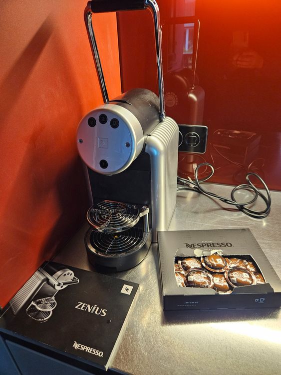 Nespresso Kaffeemaschine Zenius Top Zustand | Kaufen auf Ricardo