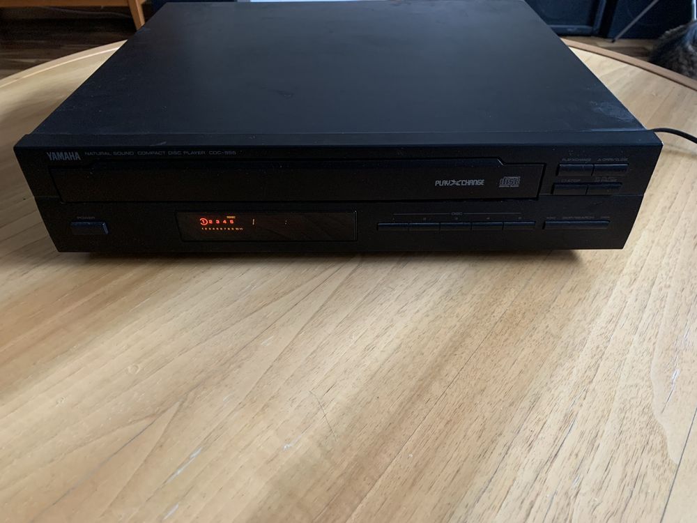 YAMAHA CDC-555 CD-player für 5 CD’s (Gebraucht) in Bern für CHF 18.5 ...