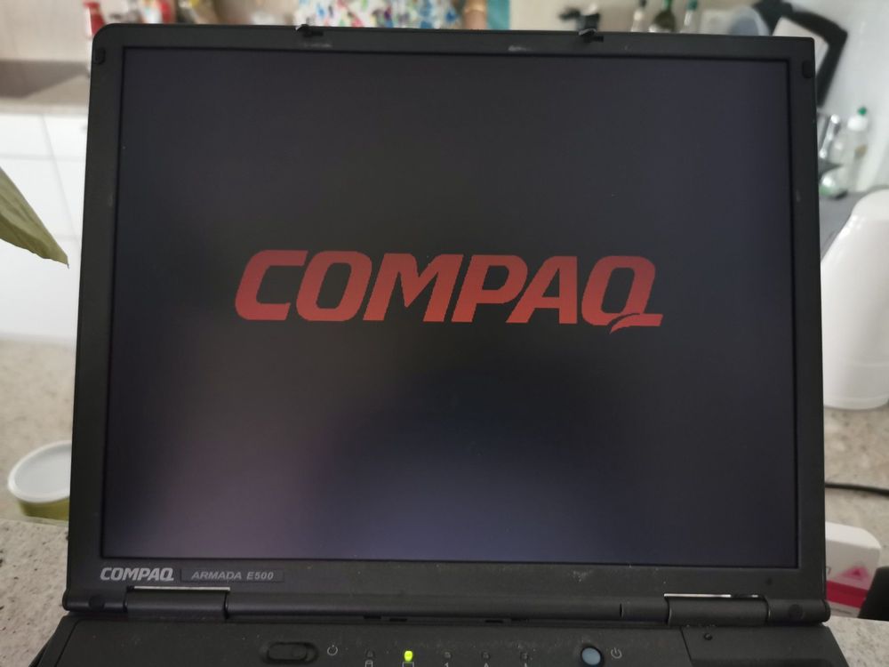 Compaq Armada E500 Notebook (Gebraucht) in Schlieren für CHF 15 – mit ...