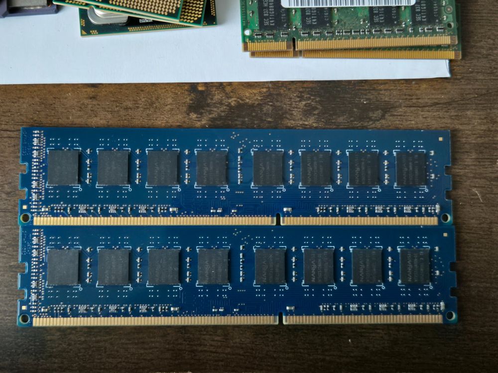 Elixir 2x8GB 2Rx8 PC3L-12800U-11-12-B1 (Gebraucht) in Roggwil BE für ...