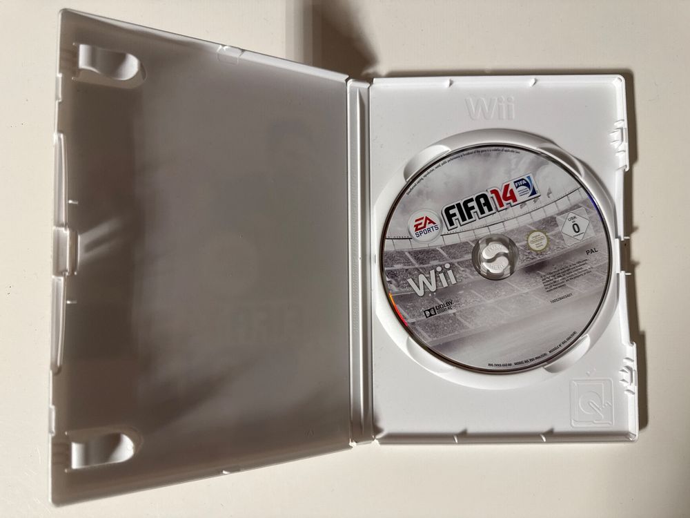 FIFA 14 Legacy Edition Wii - Top Zustand! Fussball Game (Gebraucht) in ...