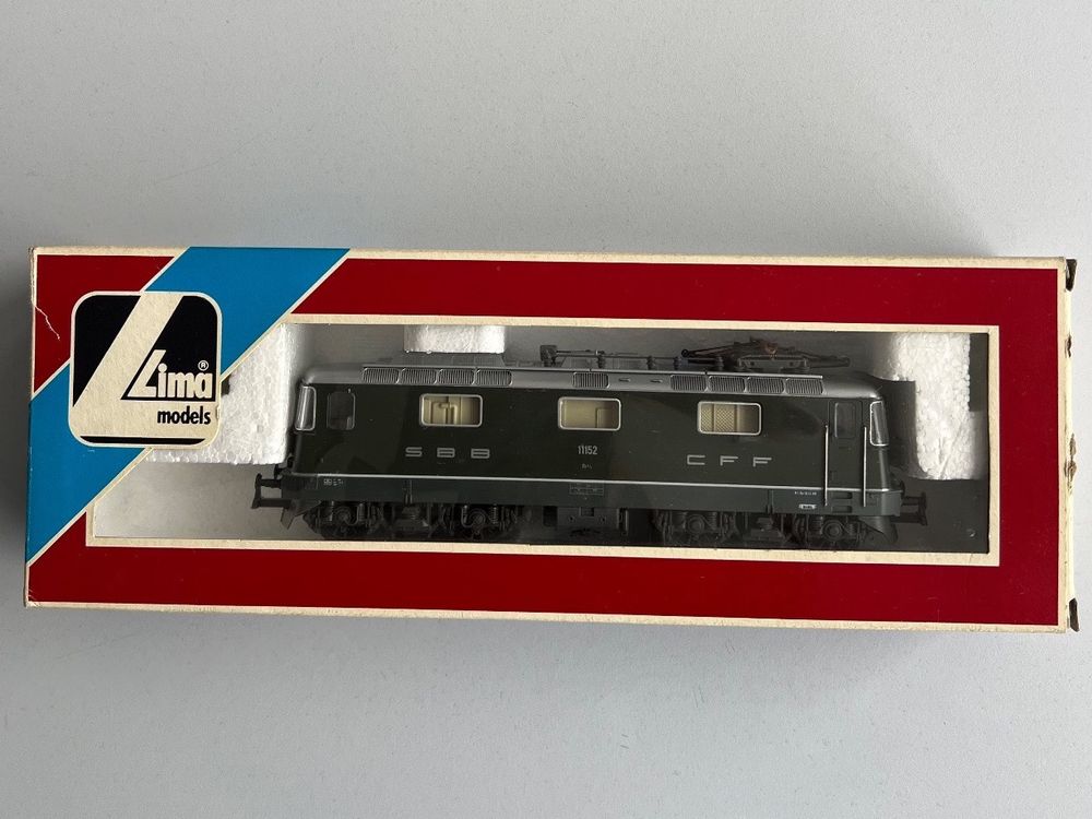 Lima H0 20 8157LP SBB Elektrolok Re 4/4 (Neu und originalverpackt) in Laufen für CHF 40 – mit ...