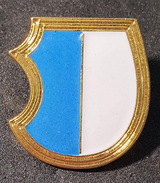 U920 - Pin Kantonswappen Kanton Wappen - Luzern (Gebraucht) in Reinach BL für CHF 3 – mit ...