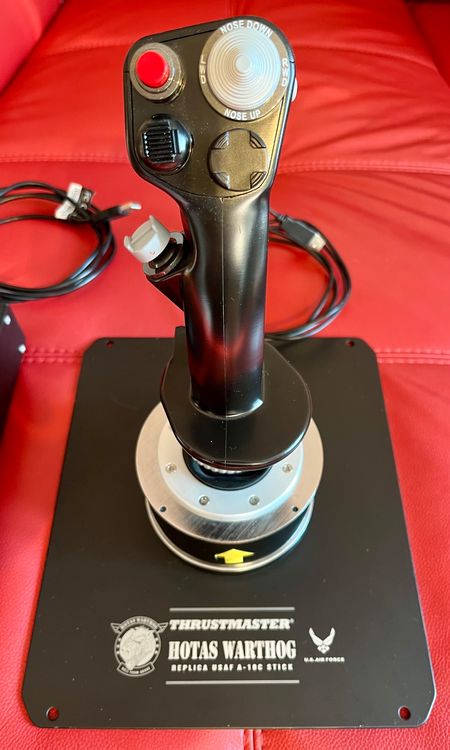THRUSTMASTER TM - Hotas Warthog Flightstick + Schubkontrolle | Kaufen ...