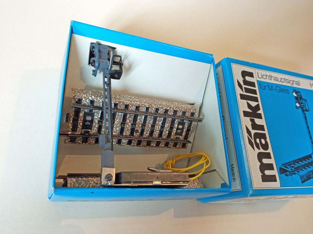 Märklin 7339 Lichthauptsignal (Gebraucht) in Riazzino für CHF 19 – mit ...