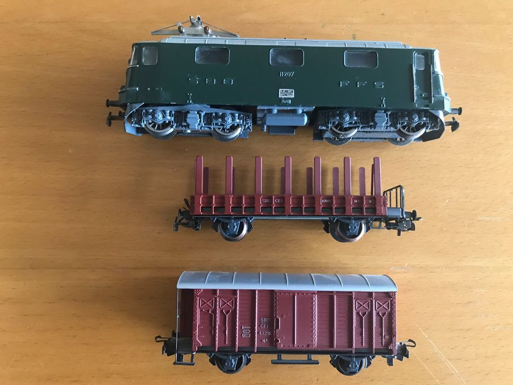 HAG SBB Zug Re 4/4 I Prototyp grün + 2 Güterwagen aus Metall (Gebraucht ...