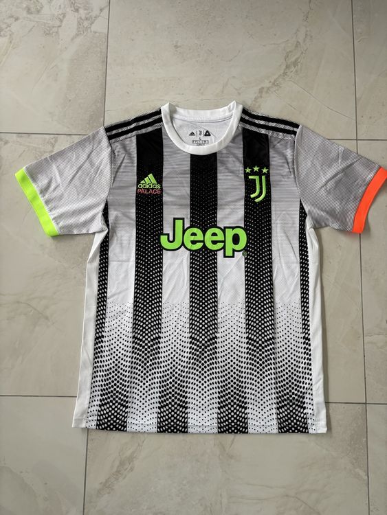 Juventus Turin 2019/20 Trikot #7 Ronaldo Limited Edition (Neu (gemäss ...