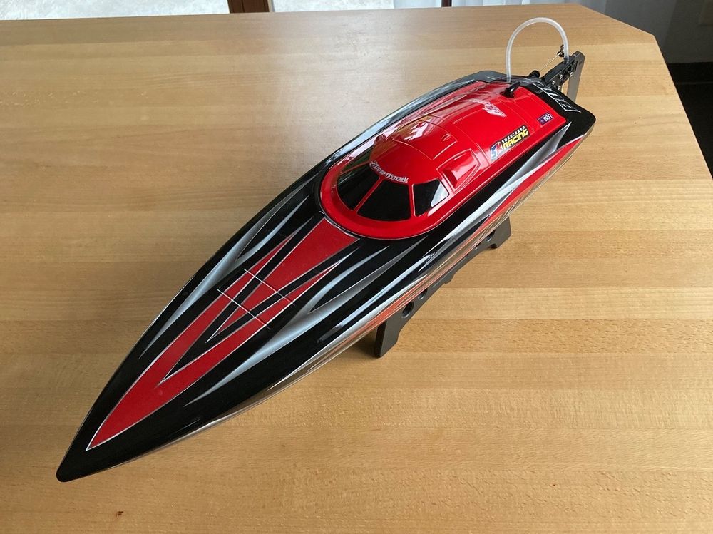 RC-Boot Bullet V3 (Weihnachtsgeschenk ?) | Kaufen auf Ricardo