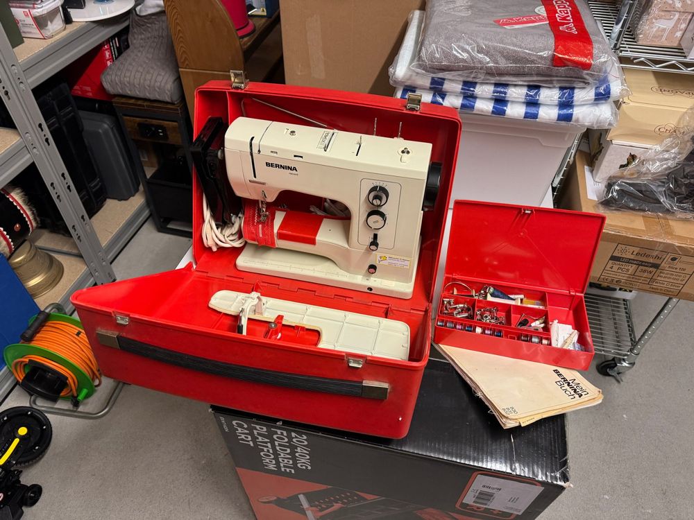 BERNINA Record Nähmaschine | Kaufen auf Ricardo