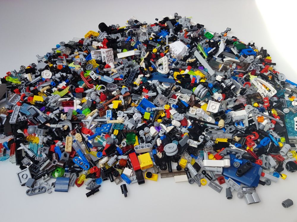 Lego grosse Menge Kleinteile (Gebraucht) in Oensingen für CHF 25 – mit Lieferung auf Ricardo kaufen