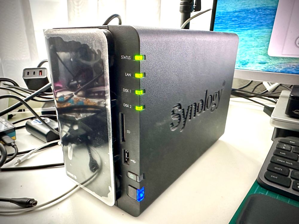 Synology DS213+ NAS Server – Backup, Media, Streaming (Gebraucht) in Zürich für CHF 17 – mit ...