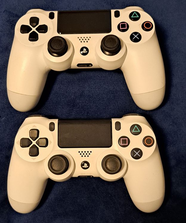 Ps4 Controller Original SONY Controller 2 Stück. (Gebraucht) in Biel ...