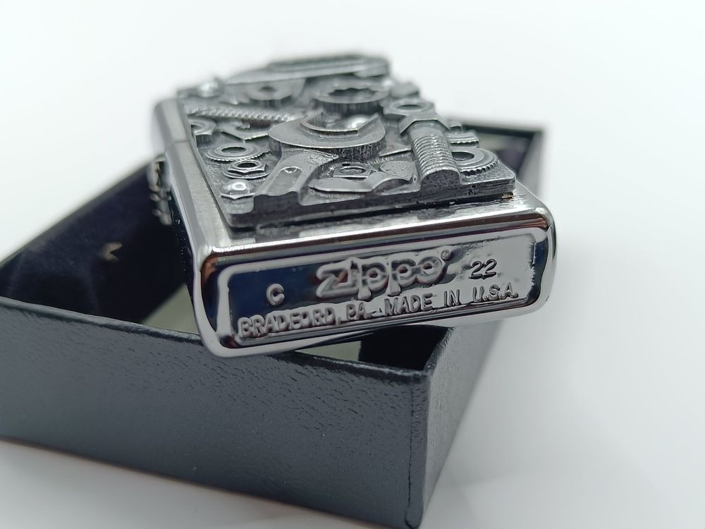 Zippo Werkzeug Emblem NEU | Kaufen auf Ricardo