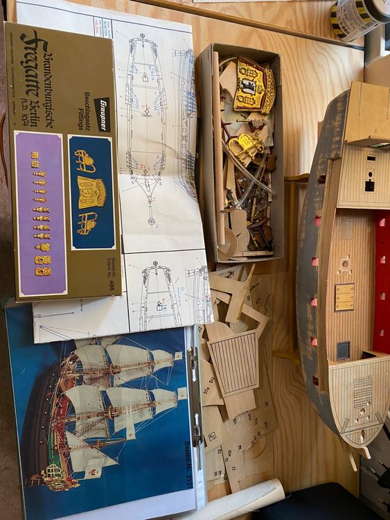 Graupner 1/50 Fregatte Berlin Holz Modellbau Maquette bois (Neu (gemäss ...