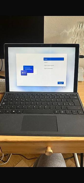 Surface Windows PRO 7 - 128 GB | Kaufen auf Ricardo