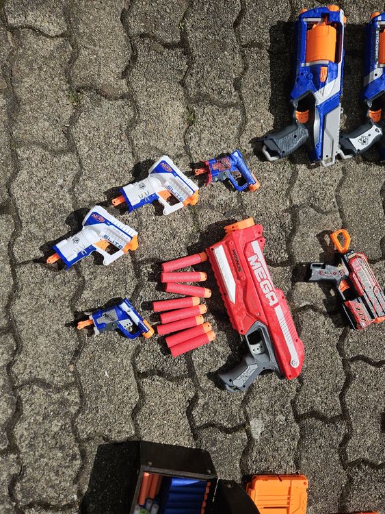 Nerf Sammlung, viele Blaster und Zubehör (Gebraucht) in Widen für CHF ...
