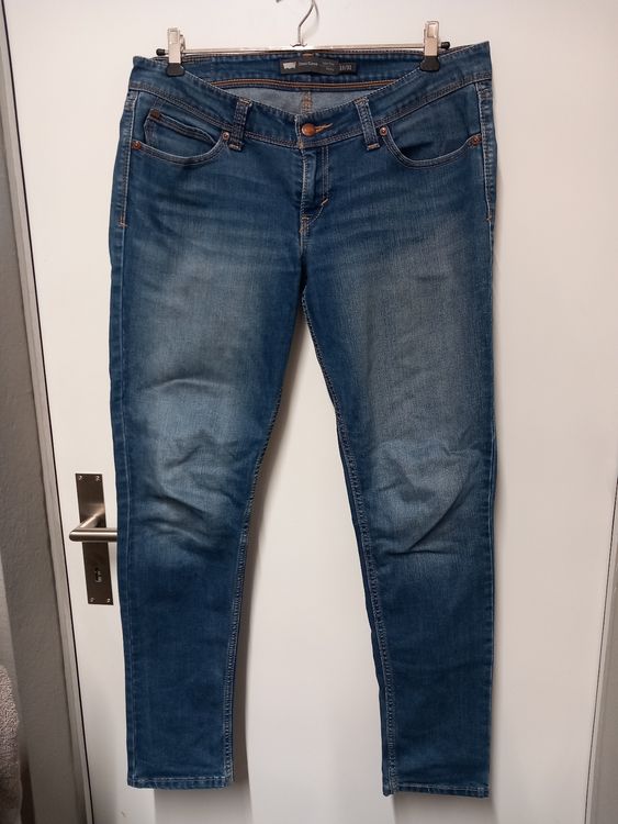 Levi's Demi Curve Skinny Jeans Grösse 31 (Gebraucht) in Gwatt (Thun ...