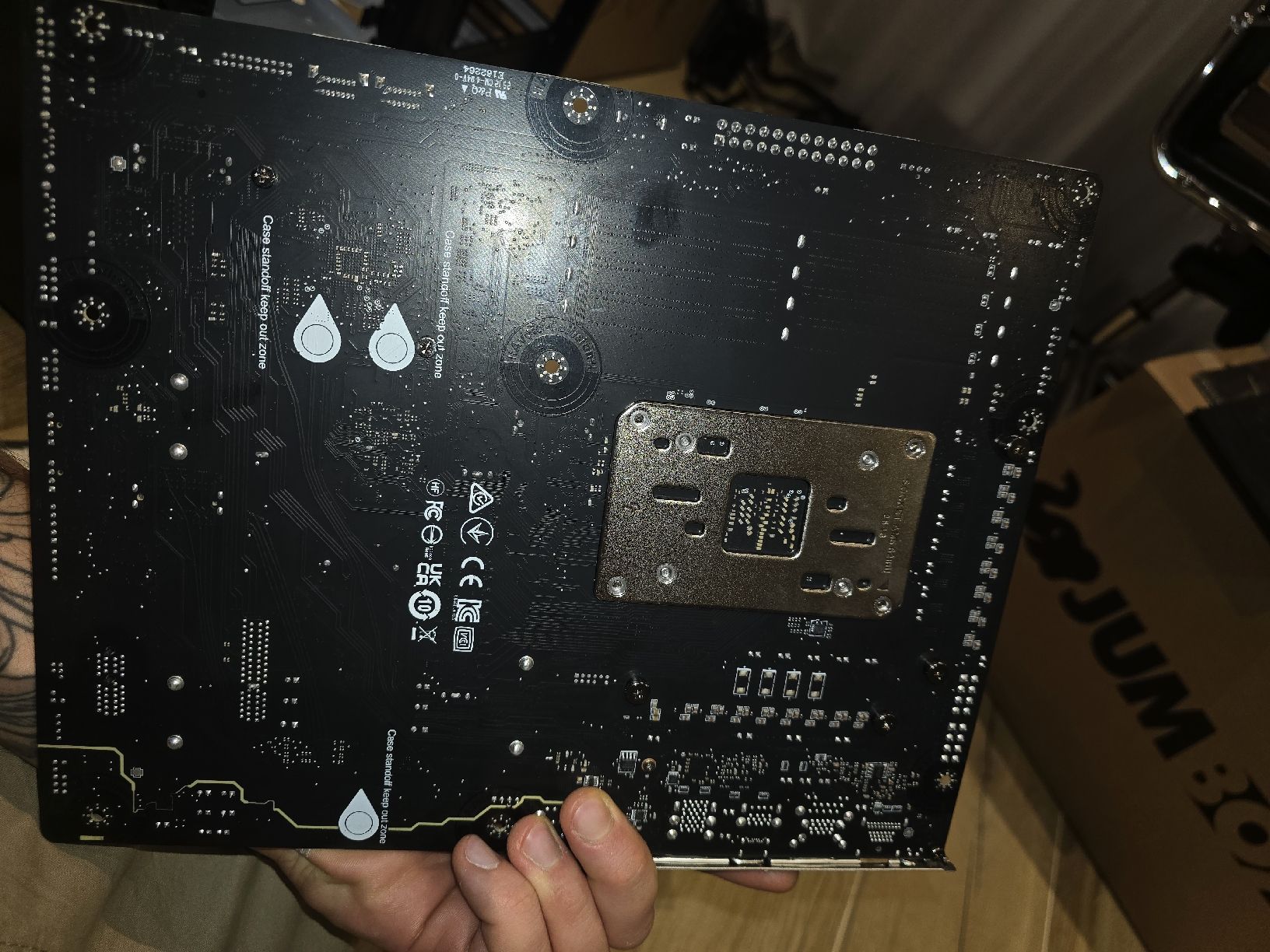 Mainboard MSI MAG B650 TOMAHAWK WIFI (Gebraucht) in Salgesch für CHF 40 ...