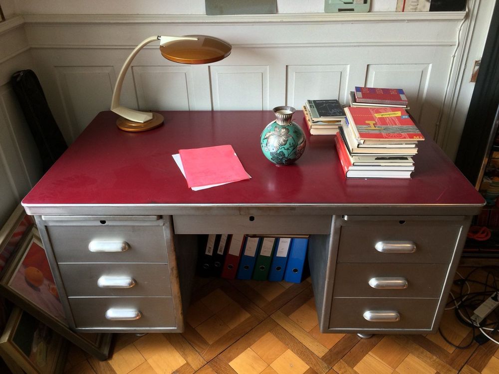 Schreibtisch Metall Pult (Gebraucht) in Zürich für CHF 6 – mit ...