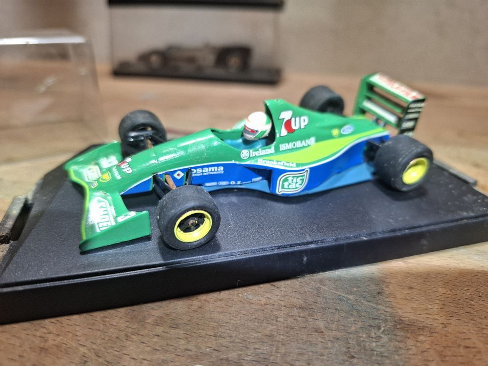 Modell Jordan Ford 911 (Defekt) in Flaach für CHF 5 – mit Lieferung auf ...