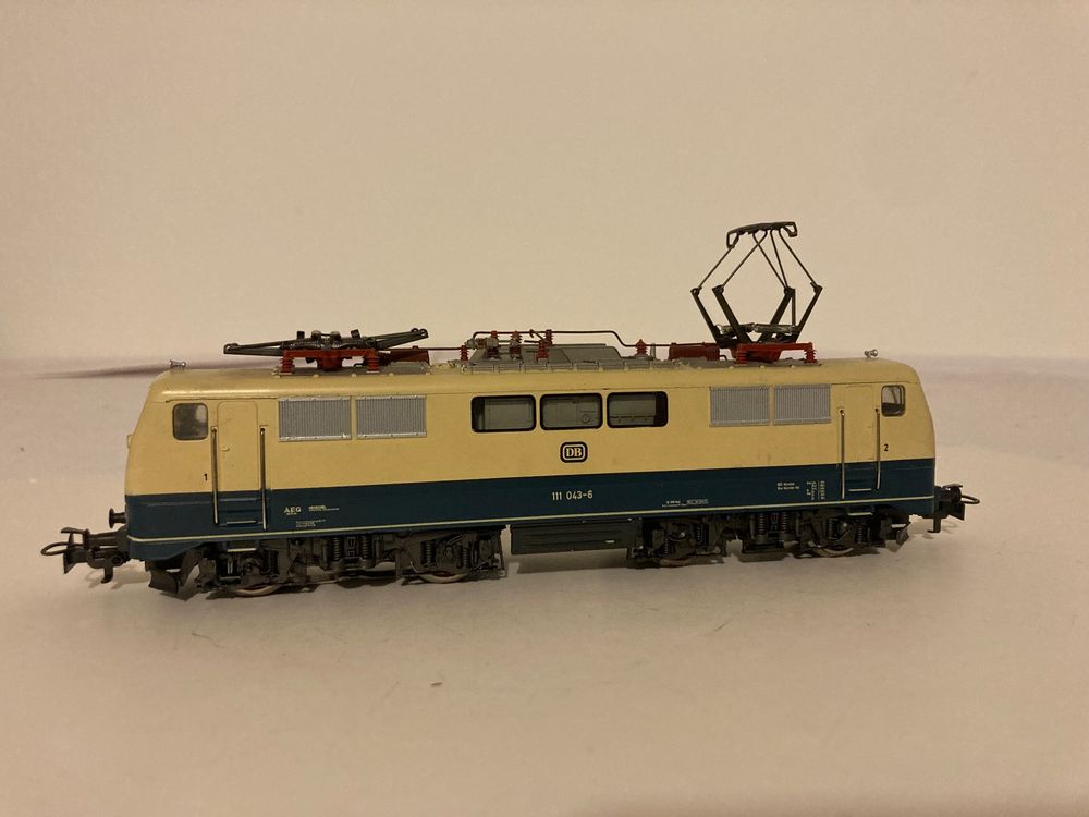 Personenzuglok BR 111, H0, Märklin Art. 3042, gebraucht ov | Kaufen auf ...