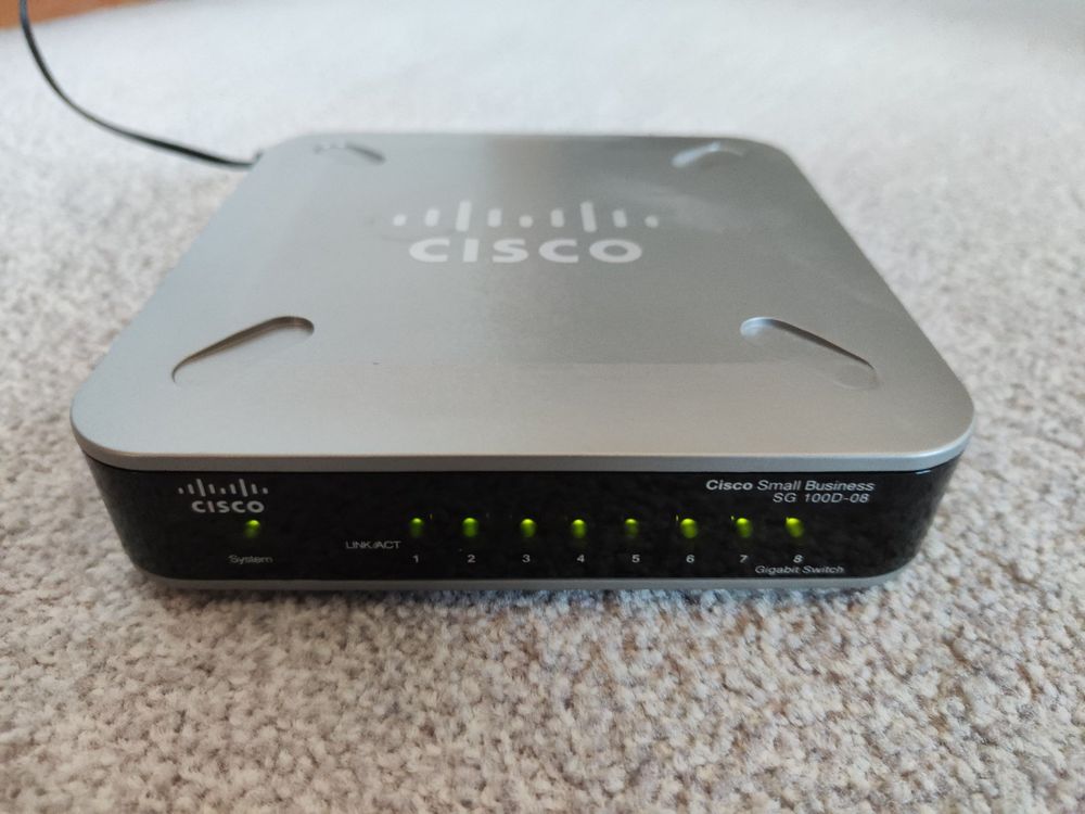 Cisco 8-Port Switch SG 100D-08 (Gebraucht) in Neftenbach für CHF 30 ...