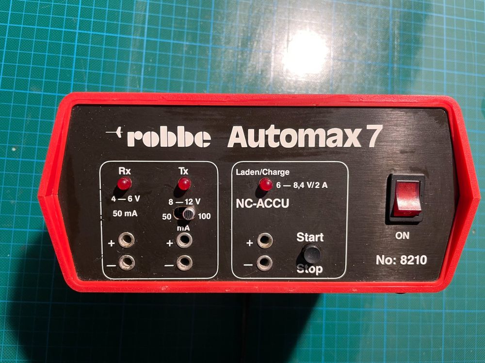 Robbe Ladegerät Automax 7 (Gebraucht) in Grüt (Gossau ZH) für CHF 1 – mit Lieferung auf Ricardo ...