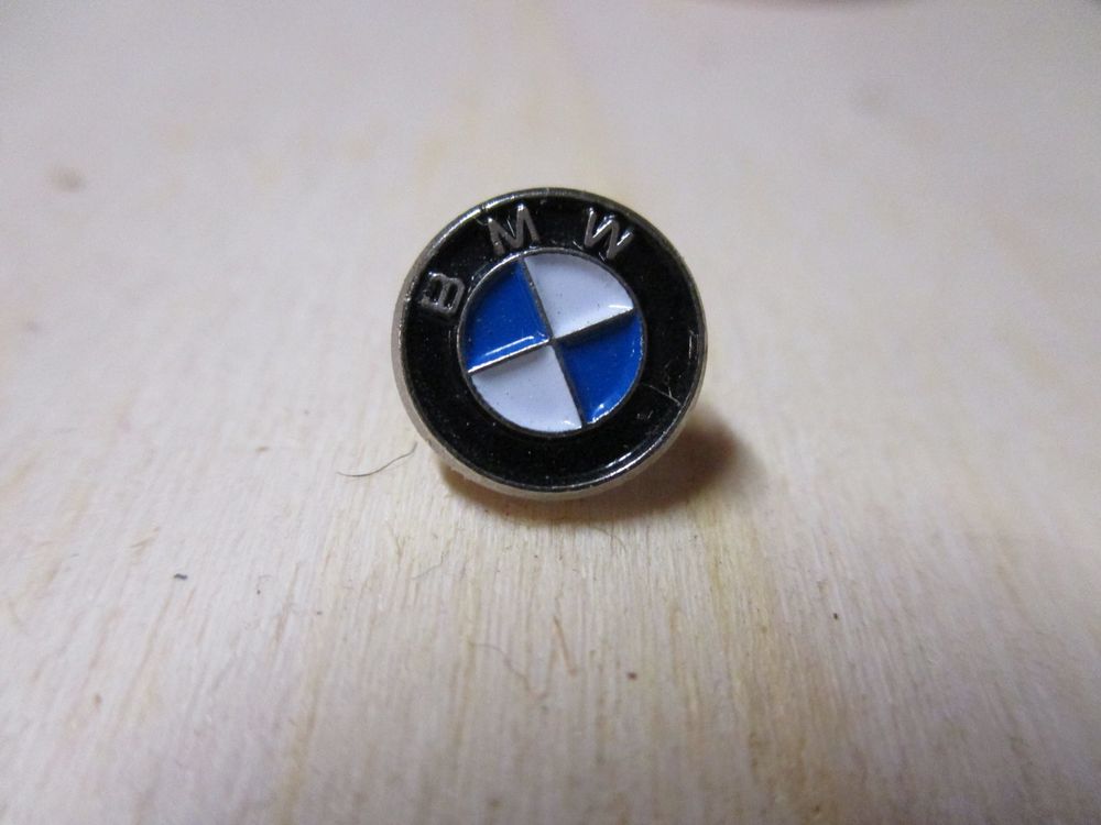 BMW Logo Pin (Neu (gemäss Beschreibung)) in Felsberg für CHF 1.3 – mit ...