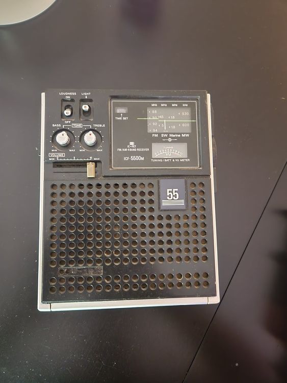 Vintage Sony ICF-5500M Solide State PSB/FM/MAM 3-Band-Radio (Gebraucht ...