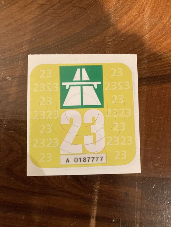 Autobahn Vignette Sticker 2023 (Neu (gemäss Beschreibung)) in Boll für CHF 13 – mit Lieferung ...