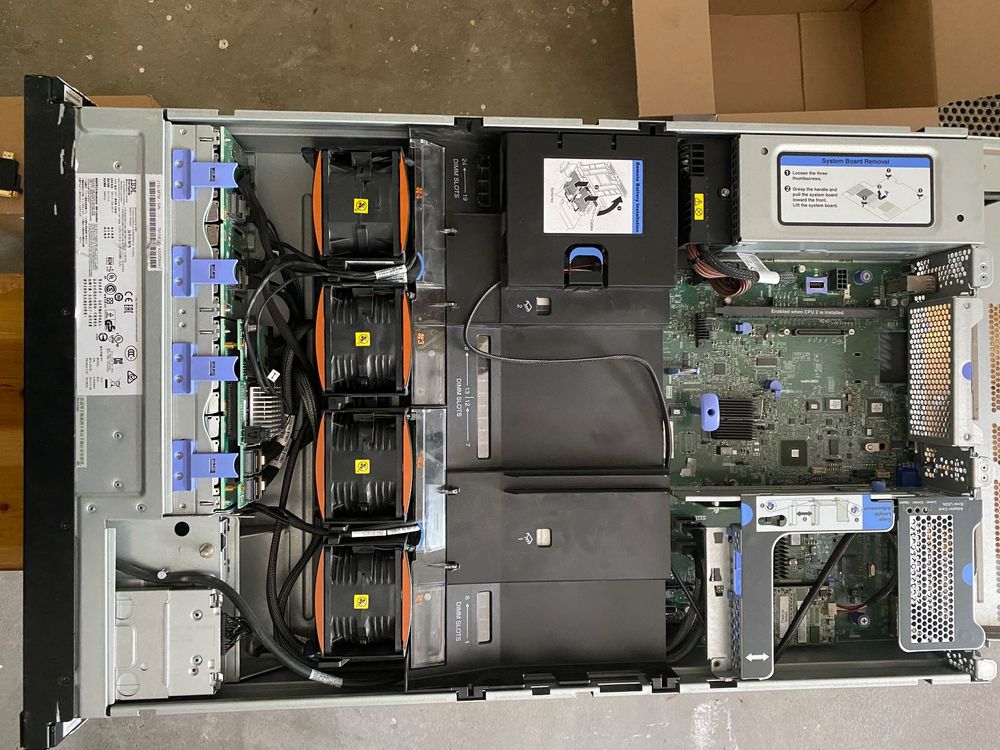 IBM System x3650 M4 19“ 2U Server (Gebraucht) in Aarwangen für CHF 70 ...