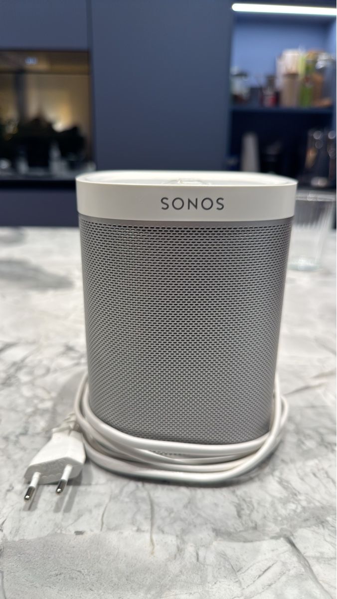 Sonos One (Gen 2) - Smart Speaker - Great Sound Quality (Gebraucht) in ...
