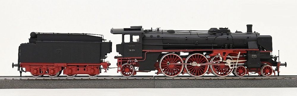 Metropolitan 200, Dampflok BR 18 314 der DR H0 in OvP (Gebraucht) in ...