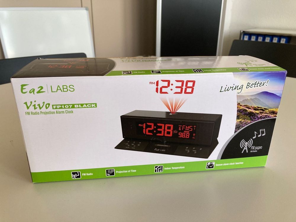 FM Radio Wecker mit Zeitprojektion (Neu und originalverpackt) in Thun ...