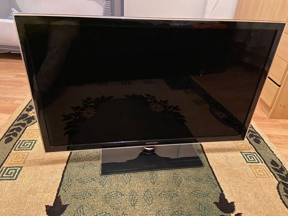 Samsung UE40D5000 40 Zoll FullHD Schwarz | Kaufen auf Ricardo