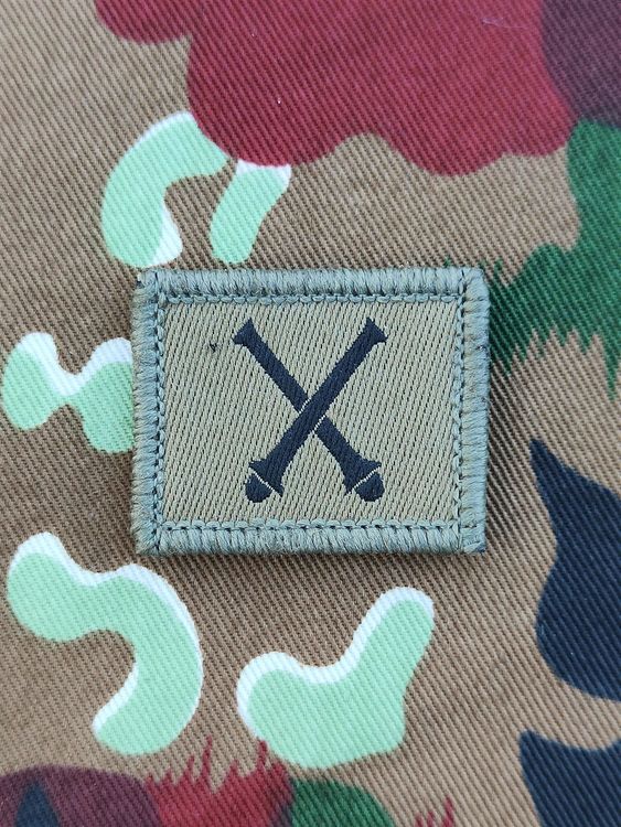 Funktionsabzeichen Minenwerferkanonier (Gebraucht) in Bauma für CHF 5 – mit Lieferung auf ...