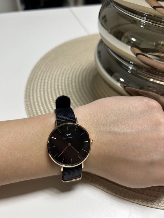 Uhr Daniel Wellington (Neu (gemäss Beschreibung)) in Grenchen für CHF ...