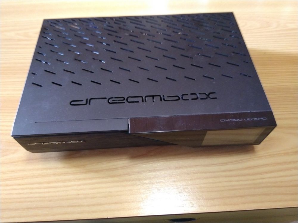 Dreambox DM900 (Gebraucht) in Schöftland für CHF 220 – mit Lieferung ...