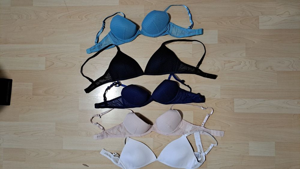 5 BH's im Set Gr. 75B | Kaufen auf Ricardo