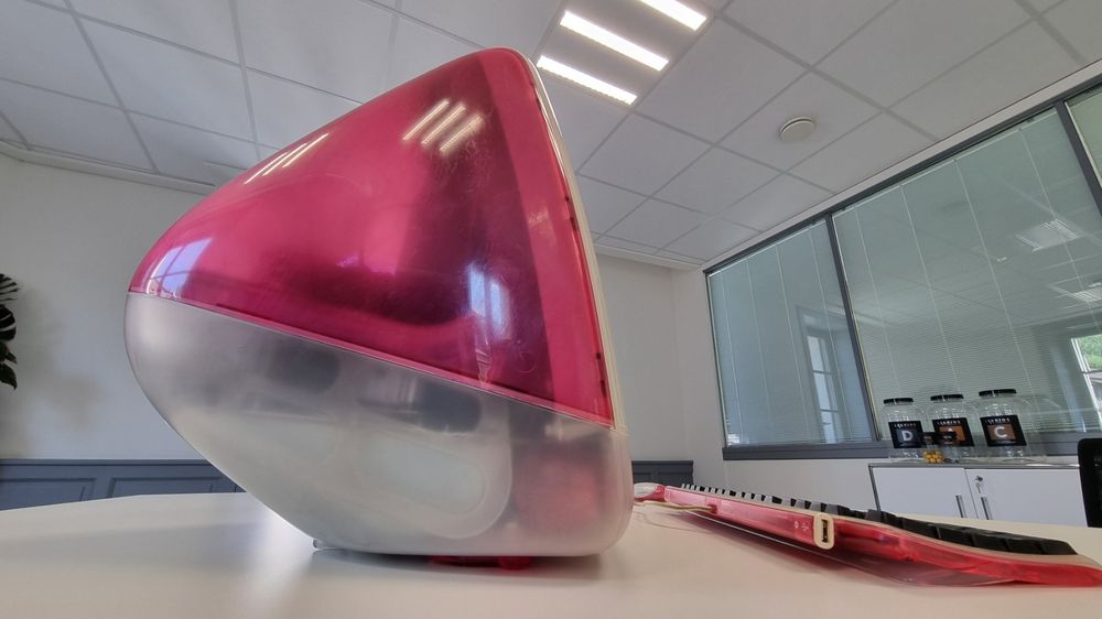 iMac G3 "Ruby" pour collectionneur (Gebraucht) in Genève für CHF 60 ...